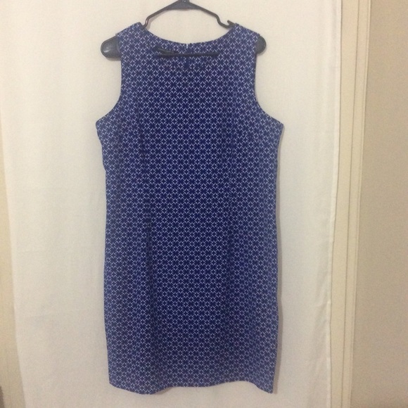 Mario Serrani | Dresses | 325 Mario Serrani Blue And White Dress Size 6 ...